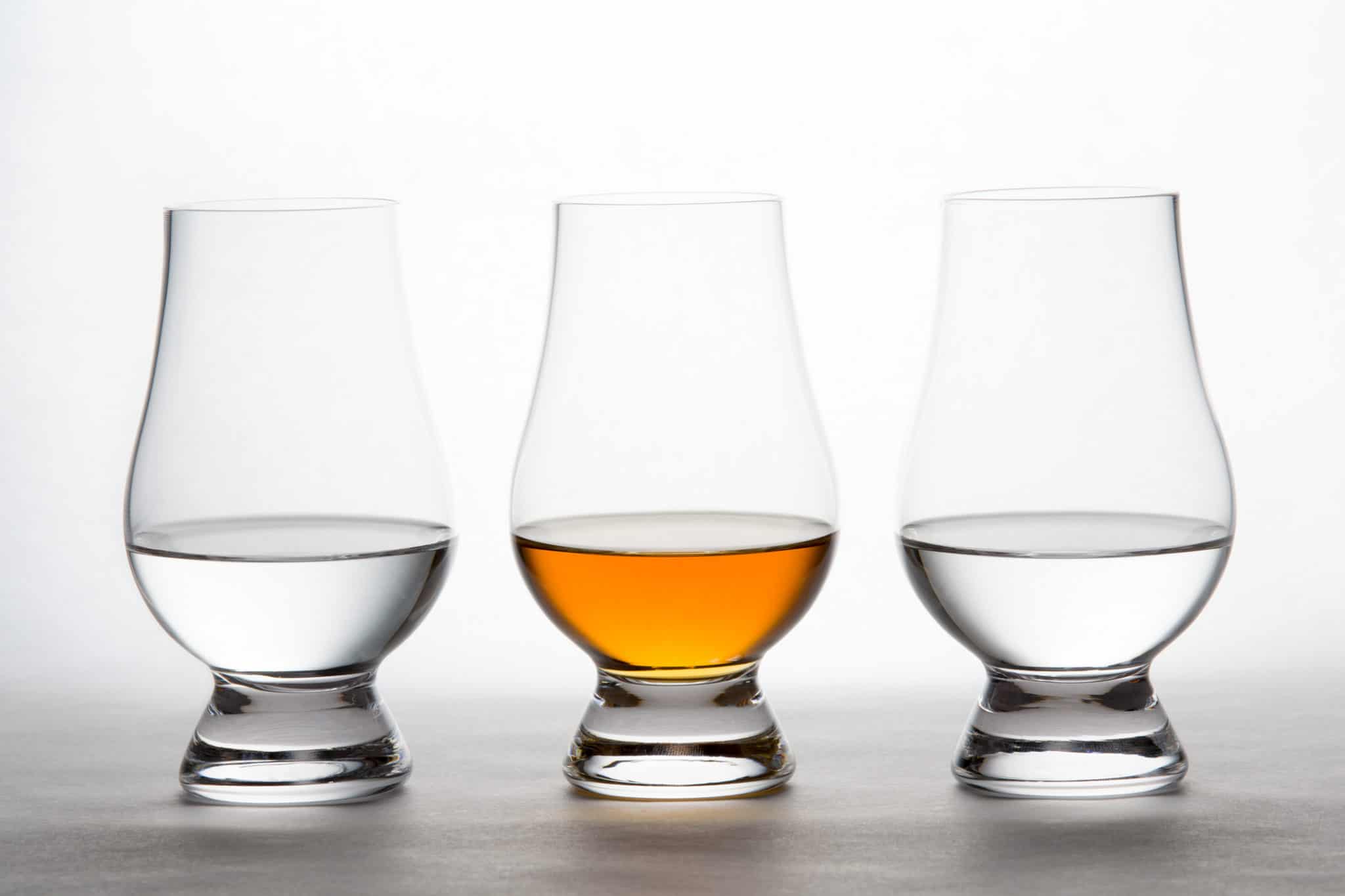 Here is Why Whiskey Usually is Brown | The Effect on Taste – Loving Whiskey