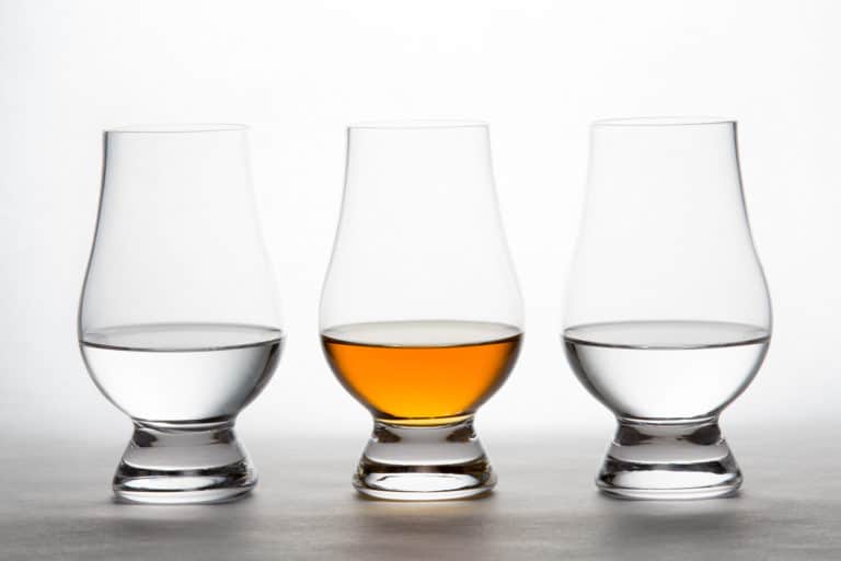 Here is Why Whiskey Usually is Brown | The Effect on Taste – Loving Whiskey