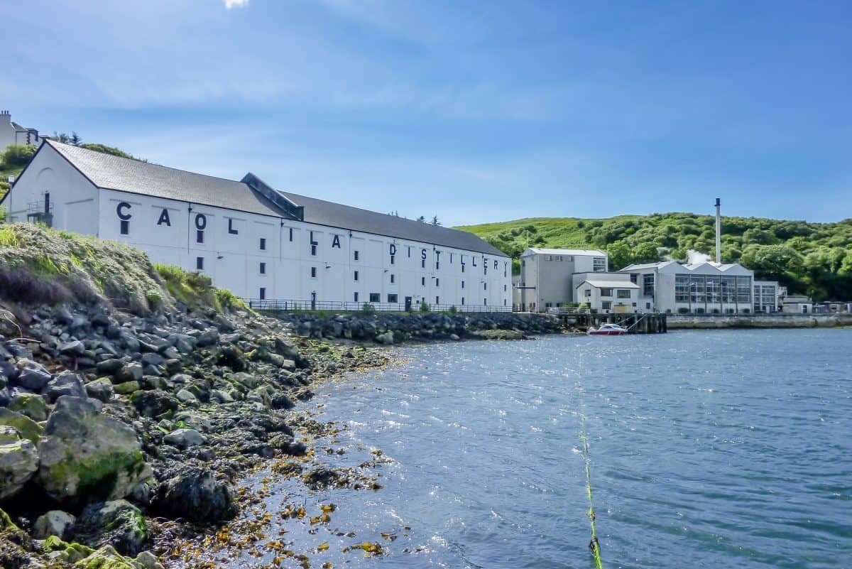 Best Islay Scotch – Loving Whiskey